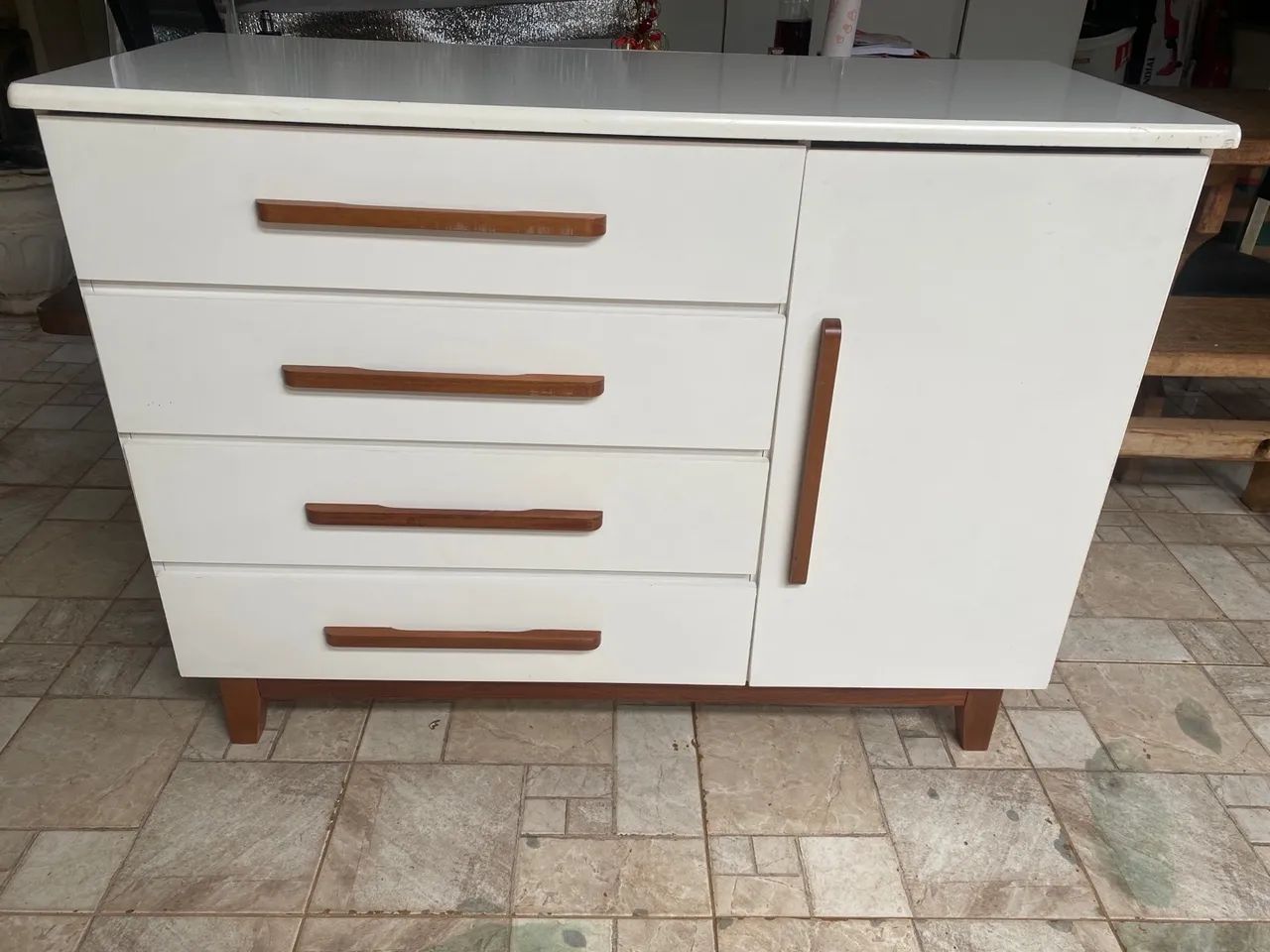 Cômoda branca Retrátil MDF - Armários e Guarda-Roupas - Samambaia Norte ...