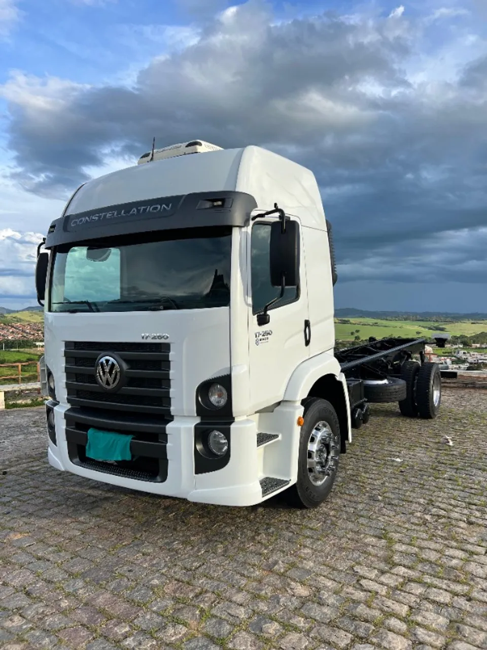 "constellation 17250" no Brasil