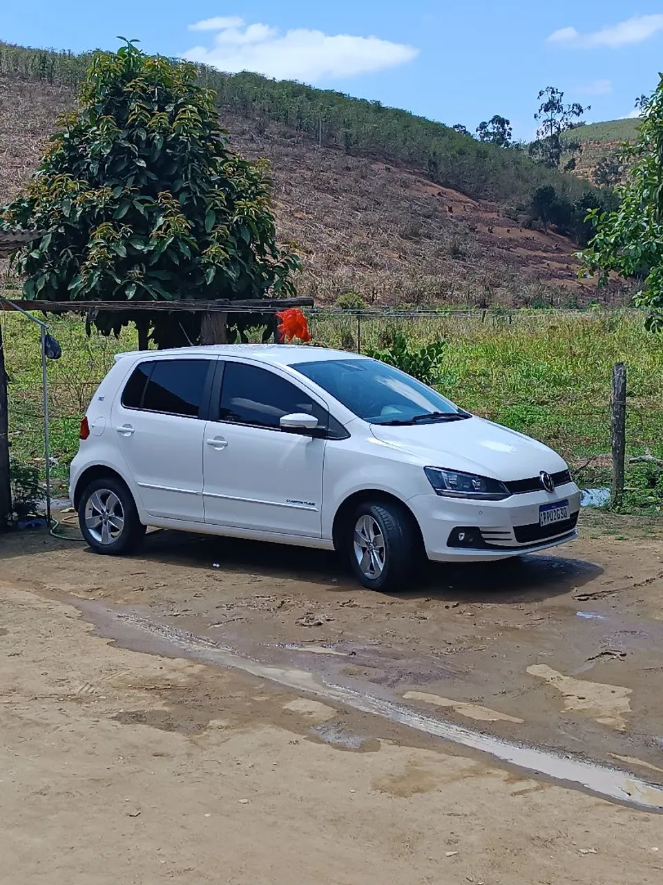 VOLKSWAGEN FOX 2017 Usados e Novos no ES