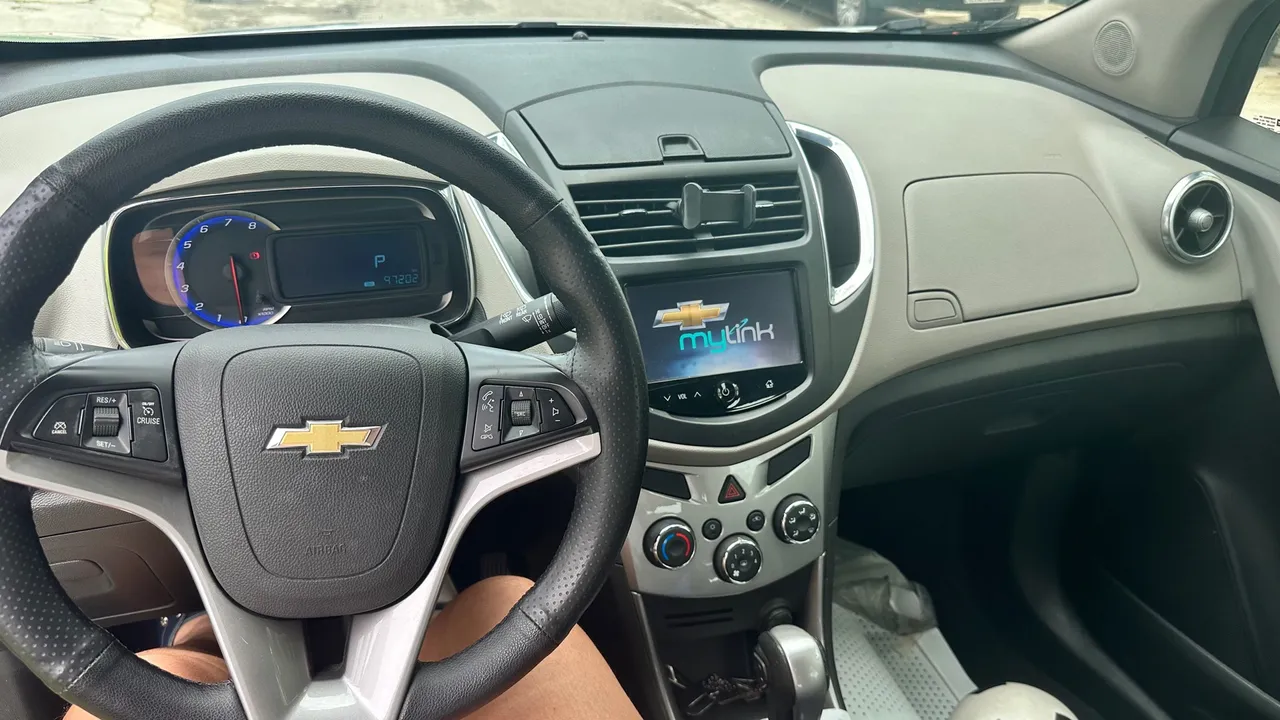 CHEVROLET TRACKER 2015 Usados e Novos