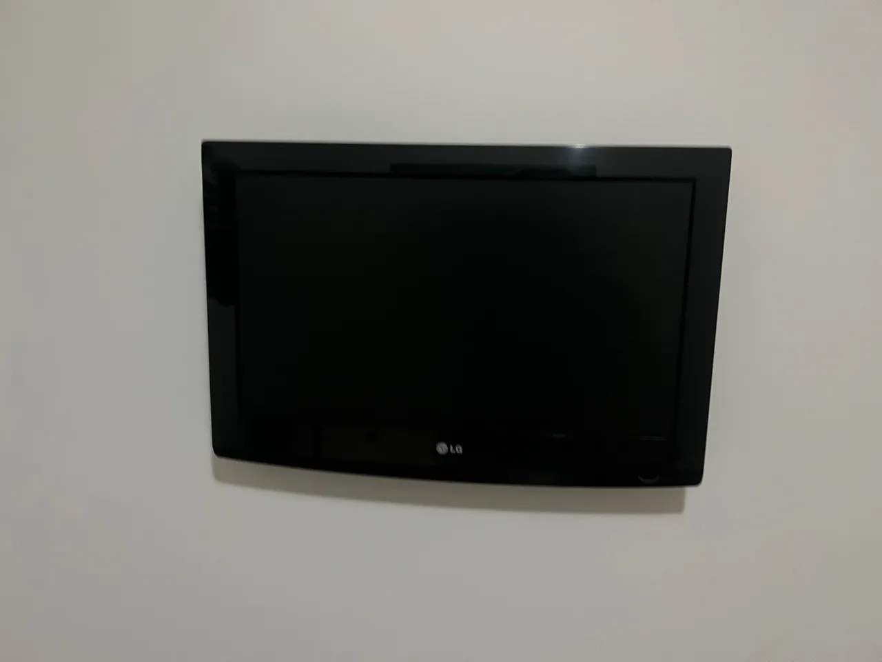 "tv de led 24 polegadas" - TVs no Brasil
