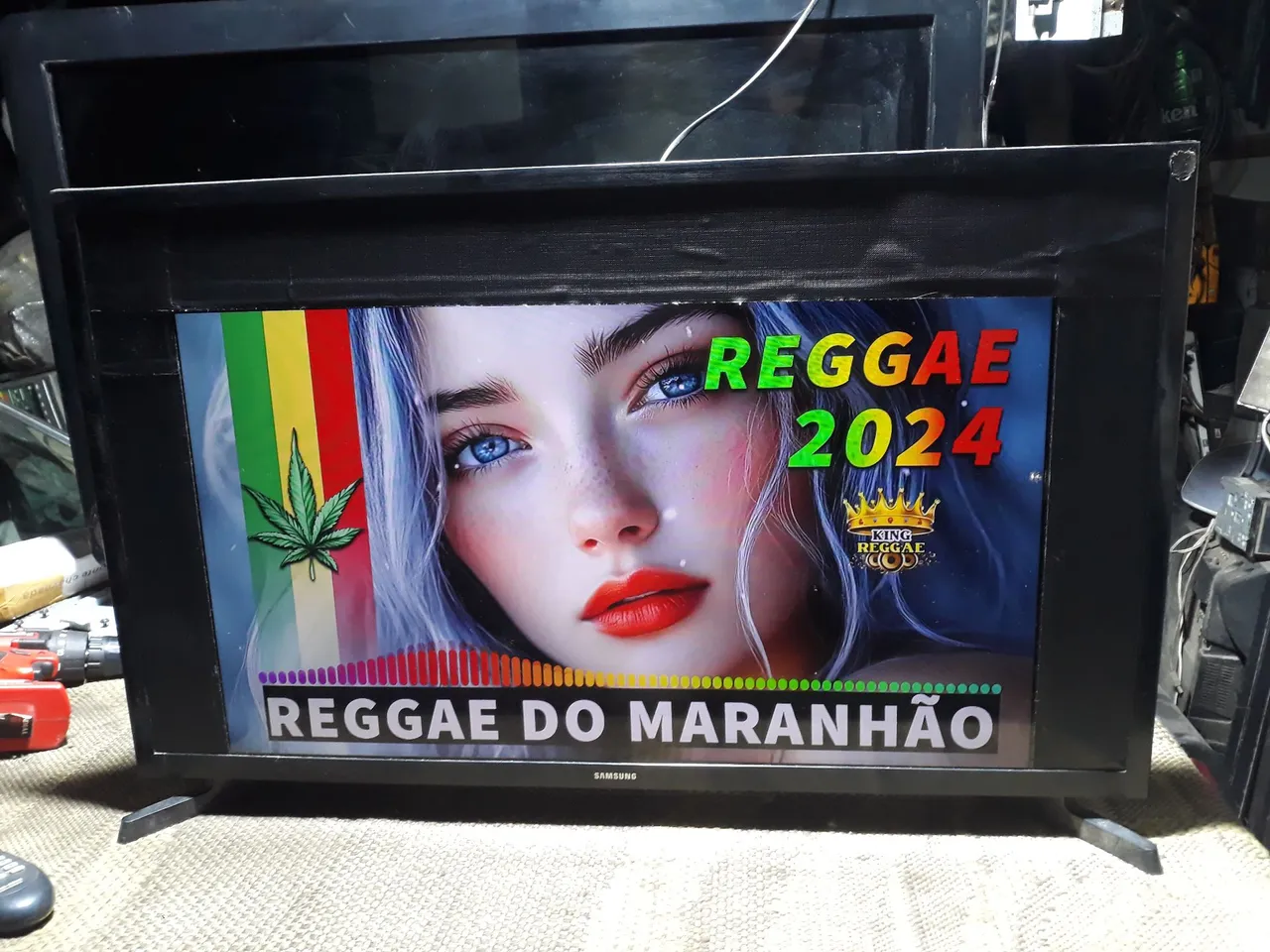 "televisao 26 polegadas smart" - TVs no Brasil