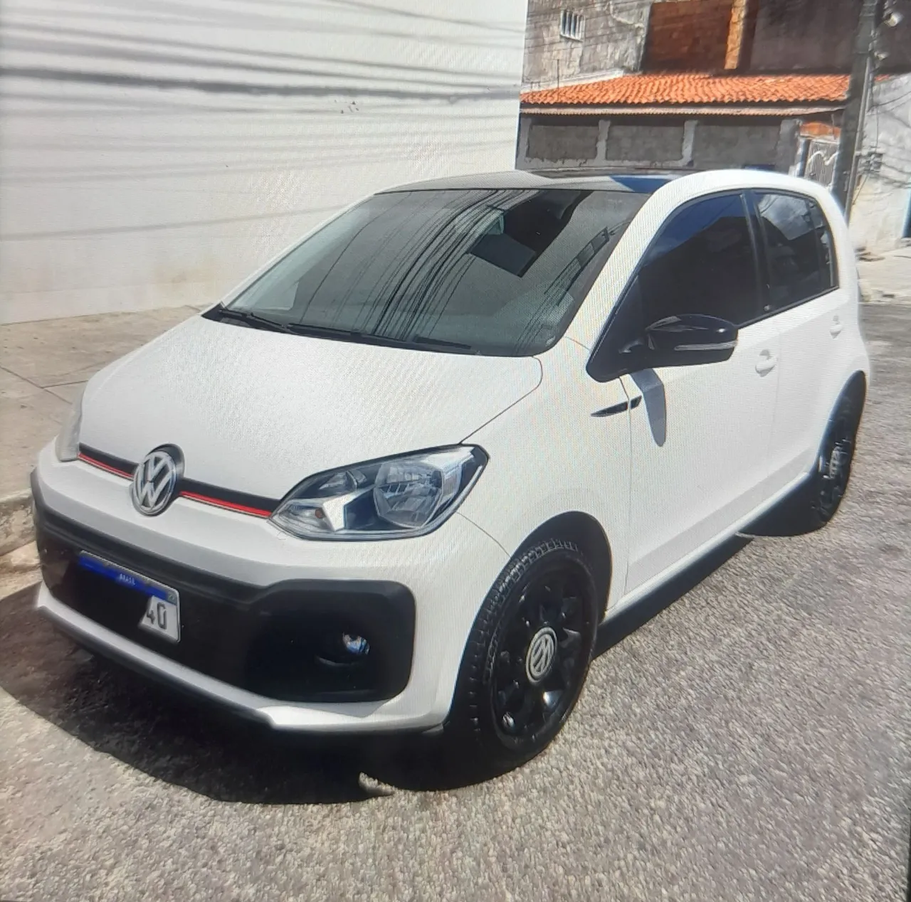 VOLKSWAGEN UP! 2018 Usados e Novos