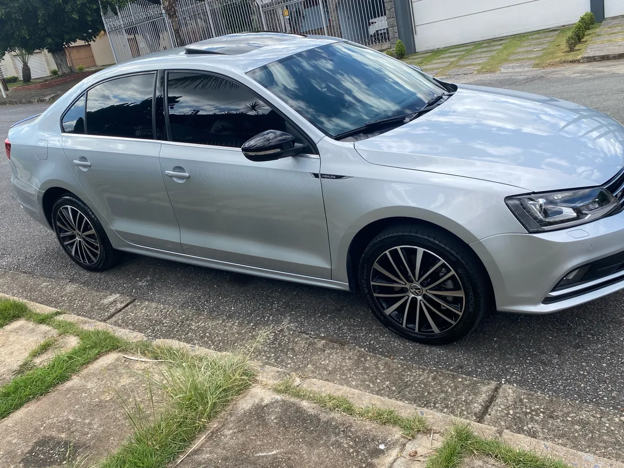 VOLKSWAGEN JETTA 2013 Usados e Novos