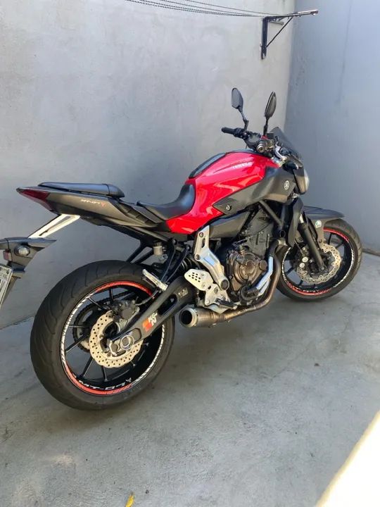Motos YAMAHA MT-07/MT-07 2016 no Brasil