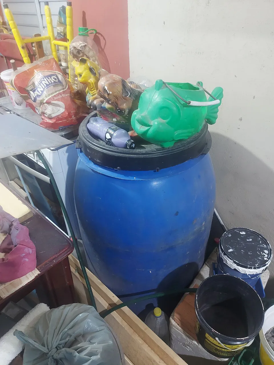 "tonel metal" no Brasil