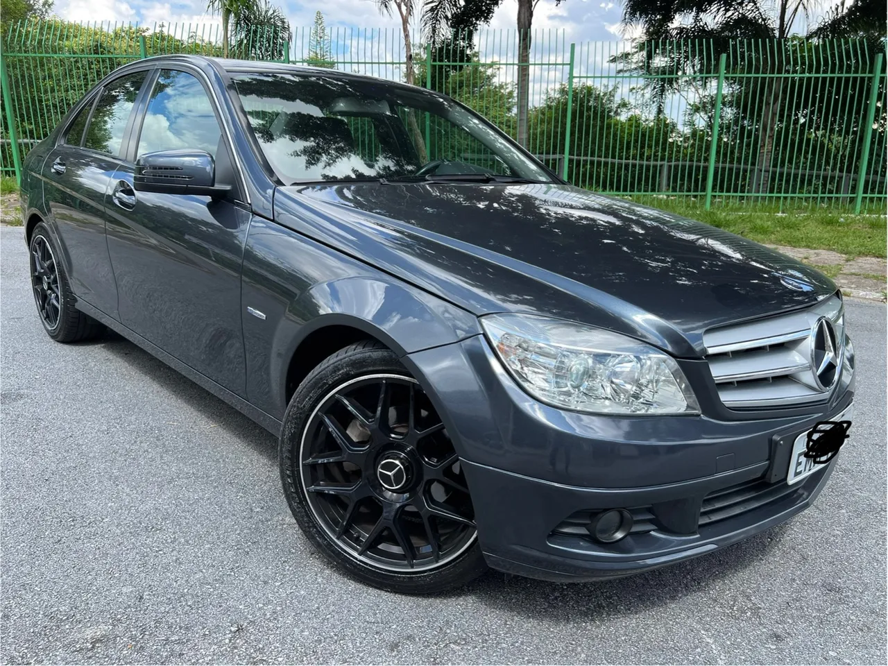 MERCEDES-BENZ C-180 2010 Usados e Novos