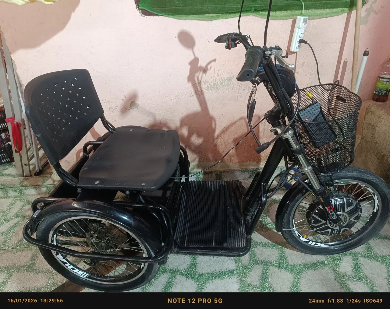 Triciclo elétrico 800w marcha ré e farol led e alarme - Ciclismo ...