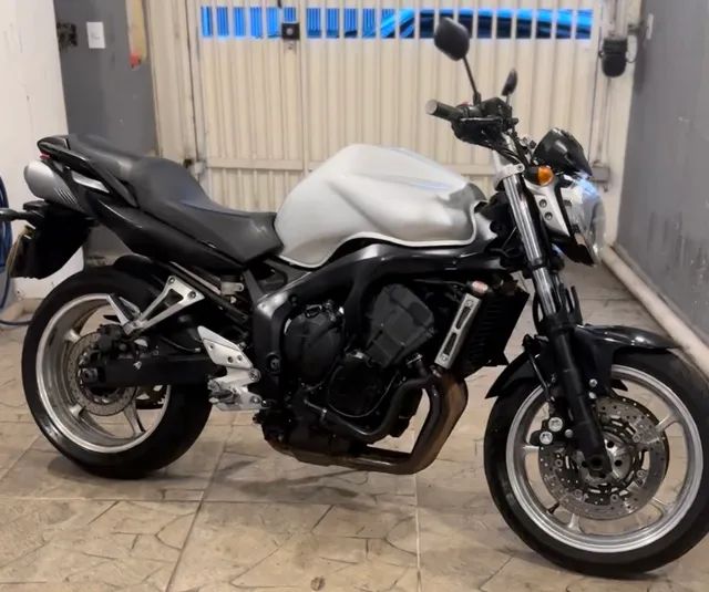 Motos YAMAHA FZ6 2009 no Brasil