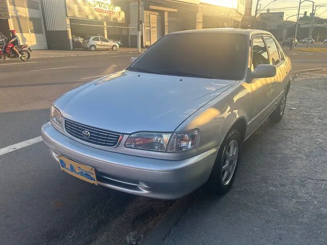 TOYOTA COROLLA 2000 Usados e Novos
