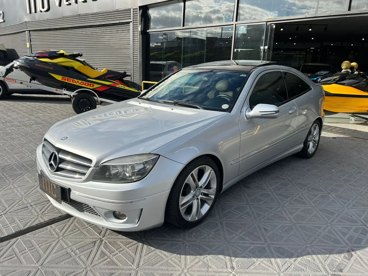MERCEDES-BENZ CLC-200 Usados e Novos