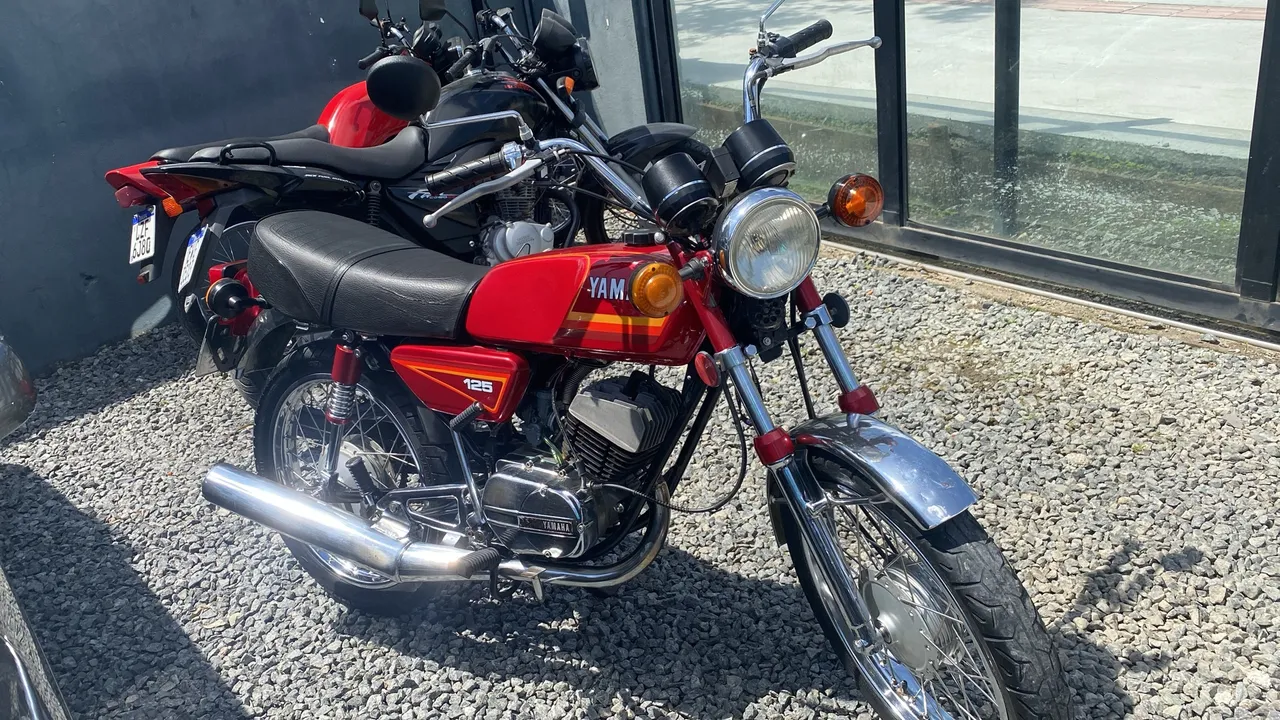 Motos Yamaha RX 180 no Brasil