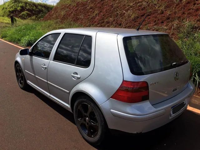 VOLKSWAGEN GOLF 2002 Usados e Novos