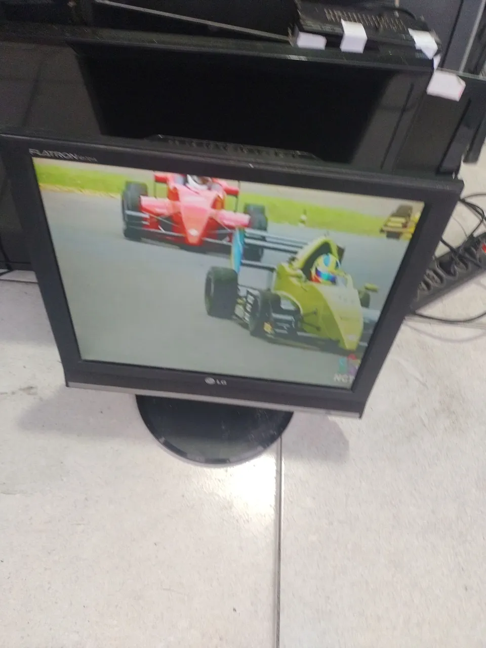 "tv de 22 polegadas" - TVs no Brasil