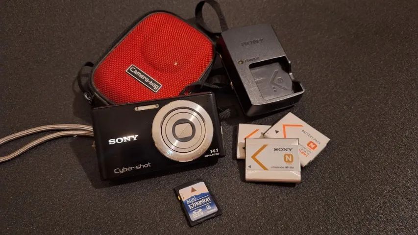 Câmera digital Sony DSC-W530 com 4 baterias e cartão - Câmeras e ...