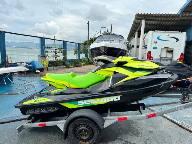 Jet Ski em Santa Catarina