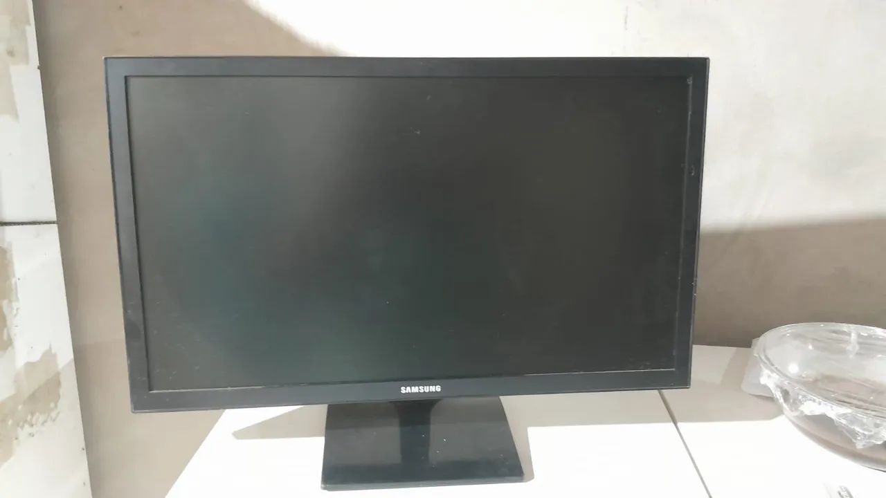 Monitor Samsung 27 polegadas - Computadores e Desktops - Lago do Junco ...