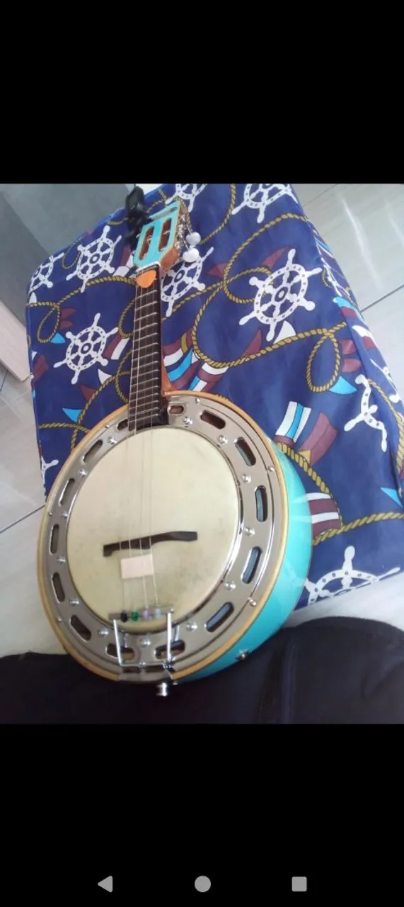 "instrumento musical banjo" - Instrumentos musicais no Brasil