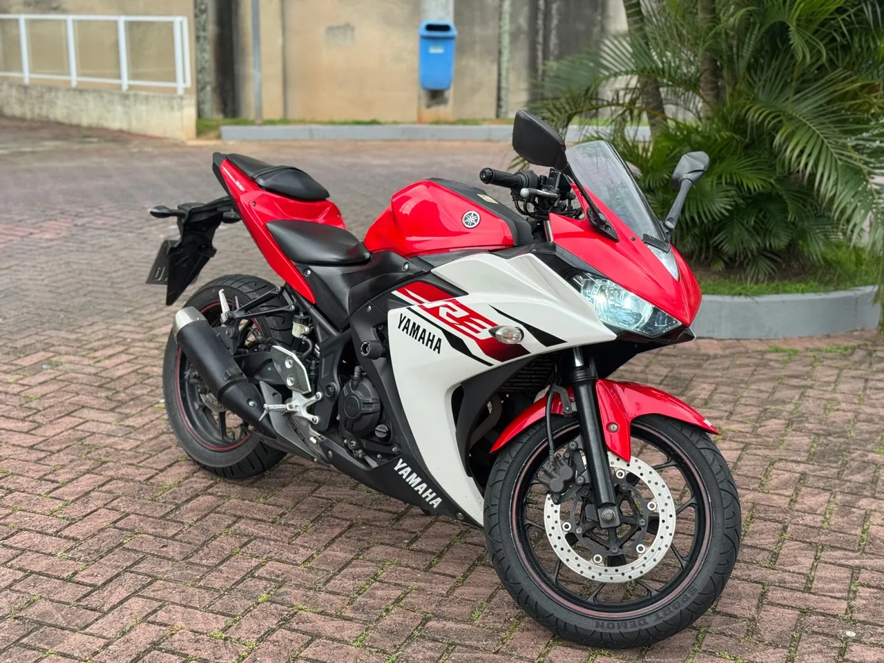Motos YAMAHA YZF 2016 no Brasil
