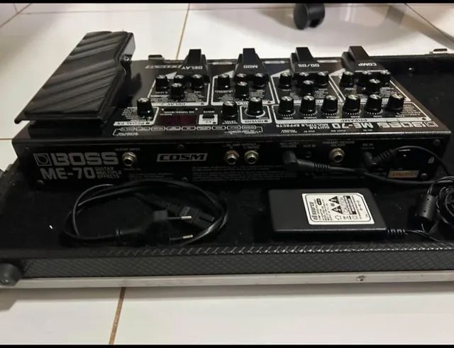 "pedaleira de guitarra boss me 70" no Brasil