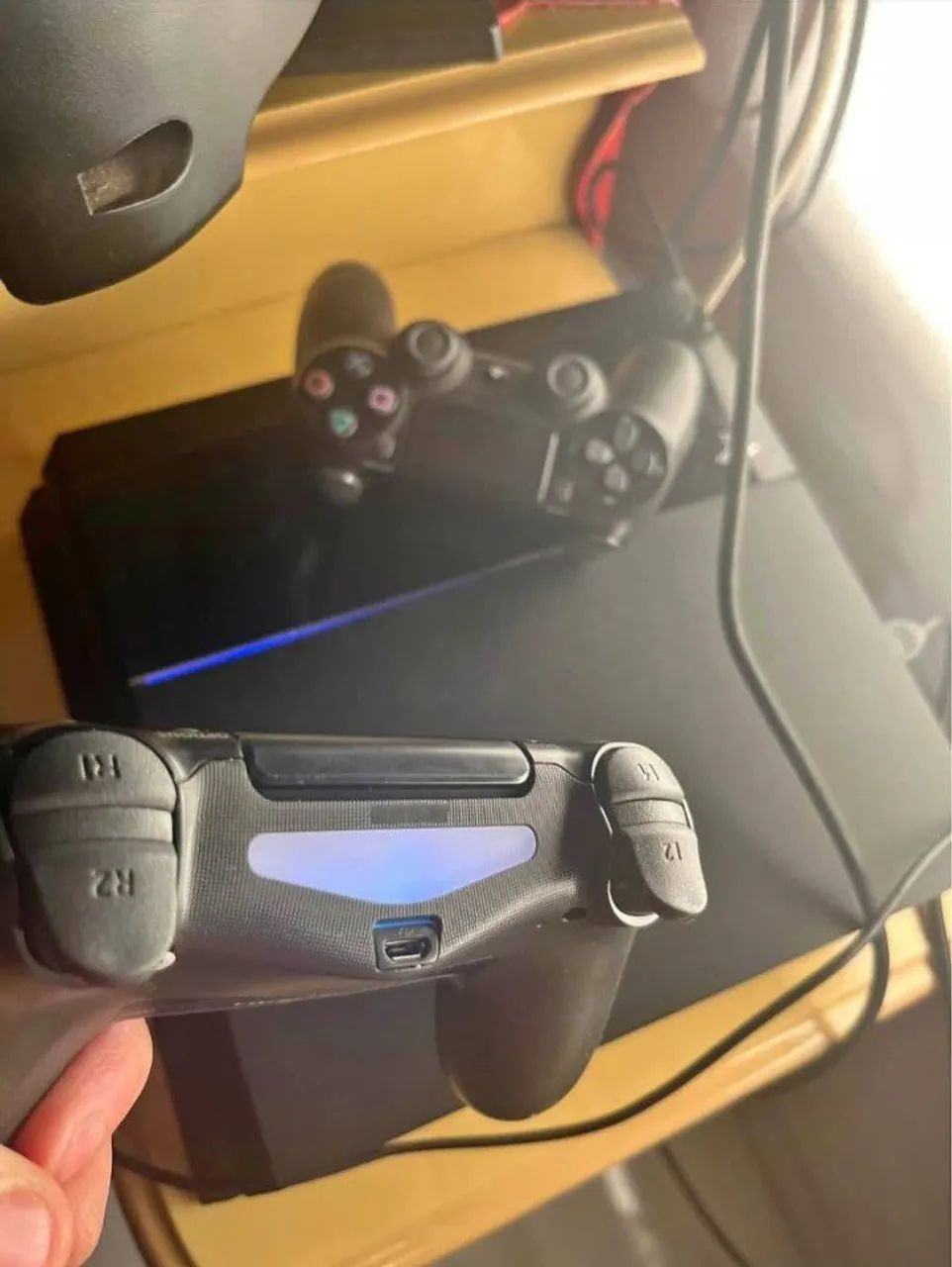 PS4 Slim 1TB Com Controle extra mais jogos. - Jogos de Vídeo Game - Jardim Portela, Itapevi ...