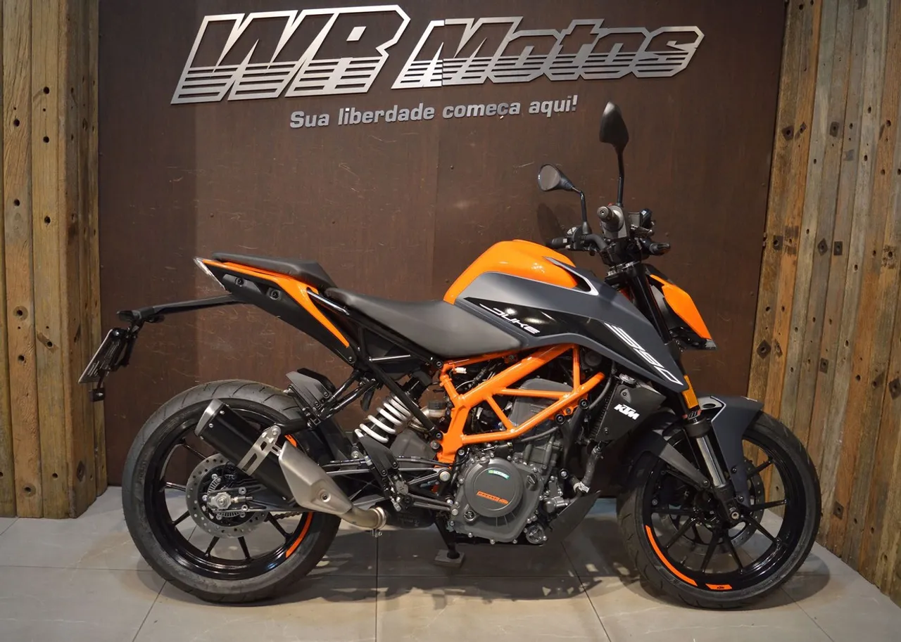 Motos KTM DUKE 390 no Brasil
