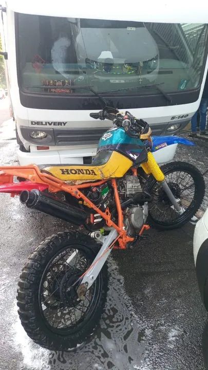 "xlx 350 sahara" no Brasil