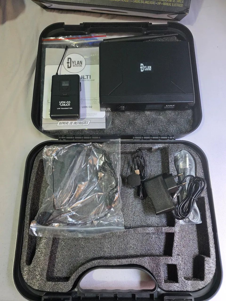 Microfone Sem Fio Dylan Udx03 Headset Lapela Mini XIr Uhf - Microfones ...