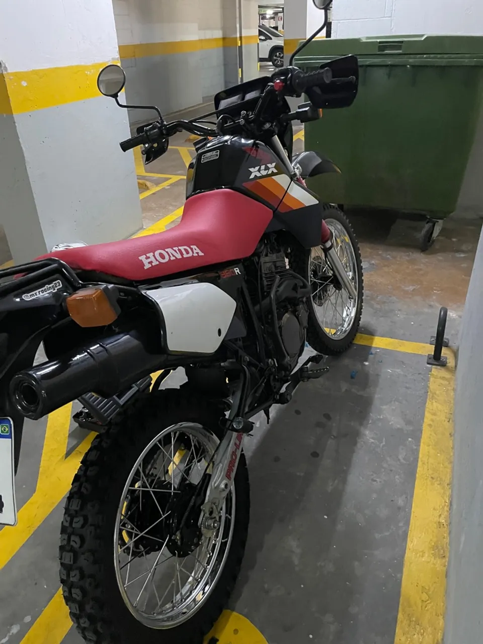 Motos HONDA XLX no Brasil