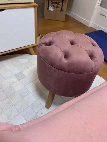 "puf em capitone" no Brasil