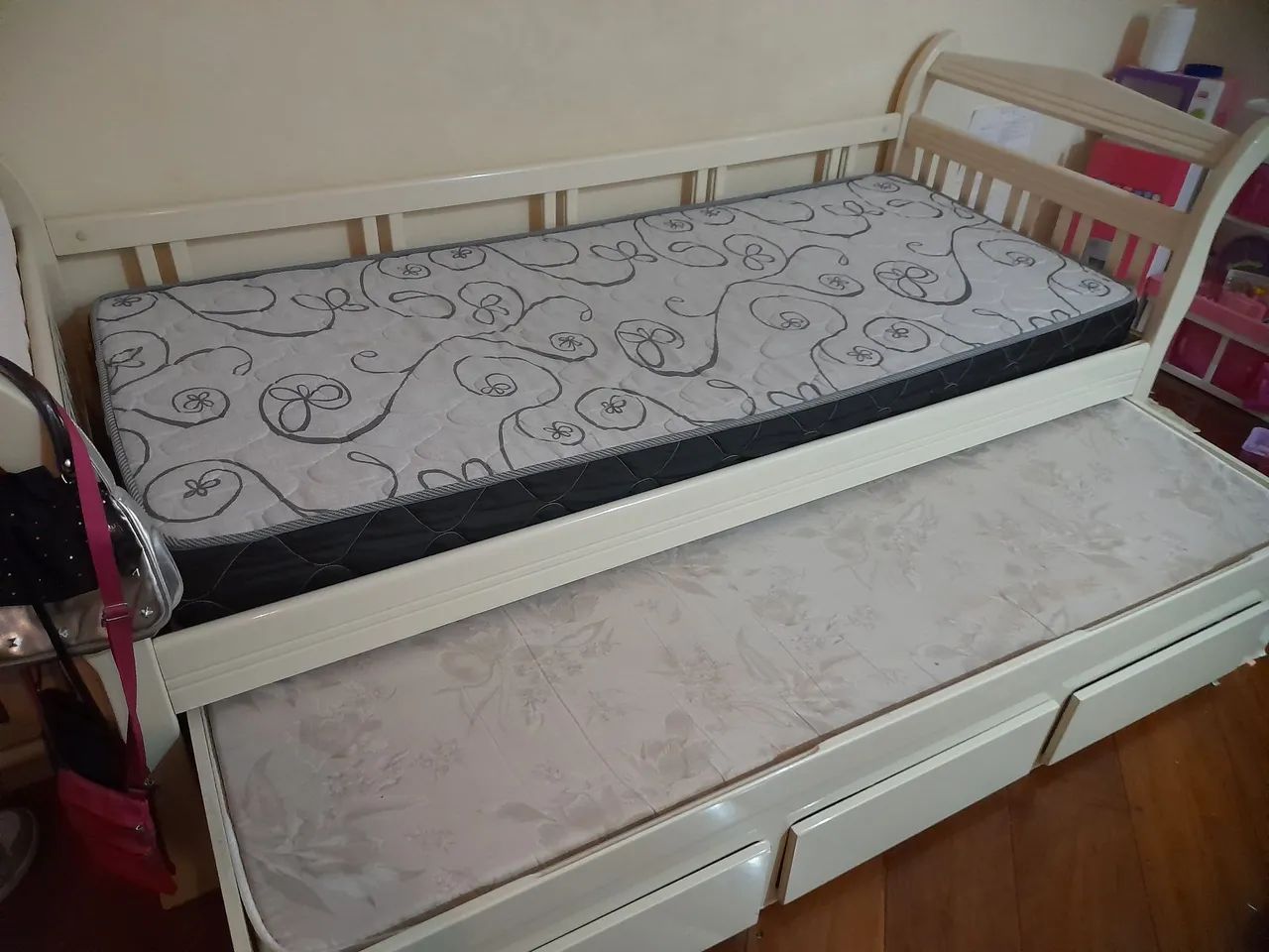 Trundle bed olx store