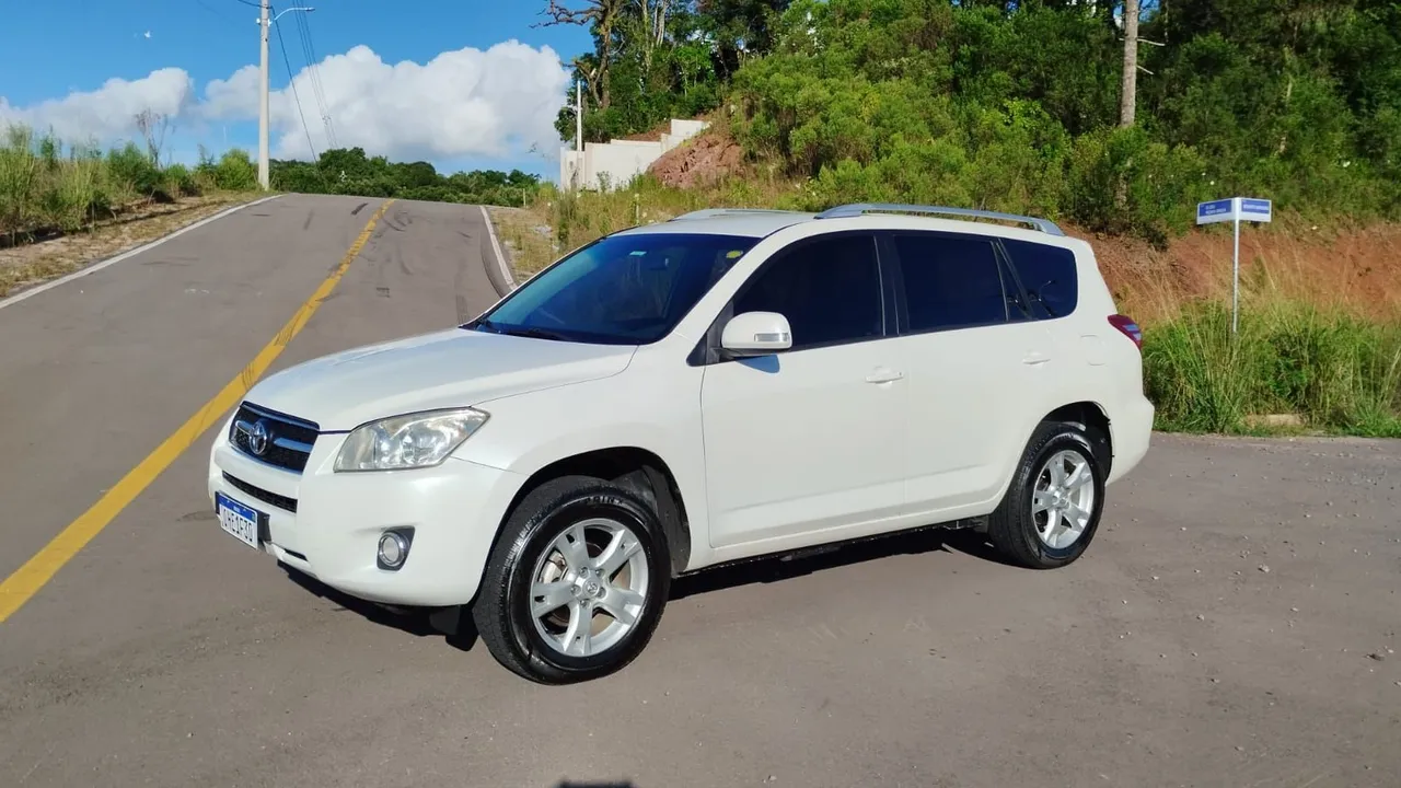 TOYOTA RAV4 2012 Usados e Novos