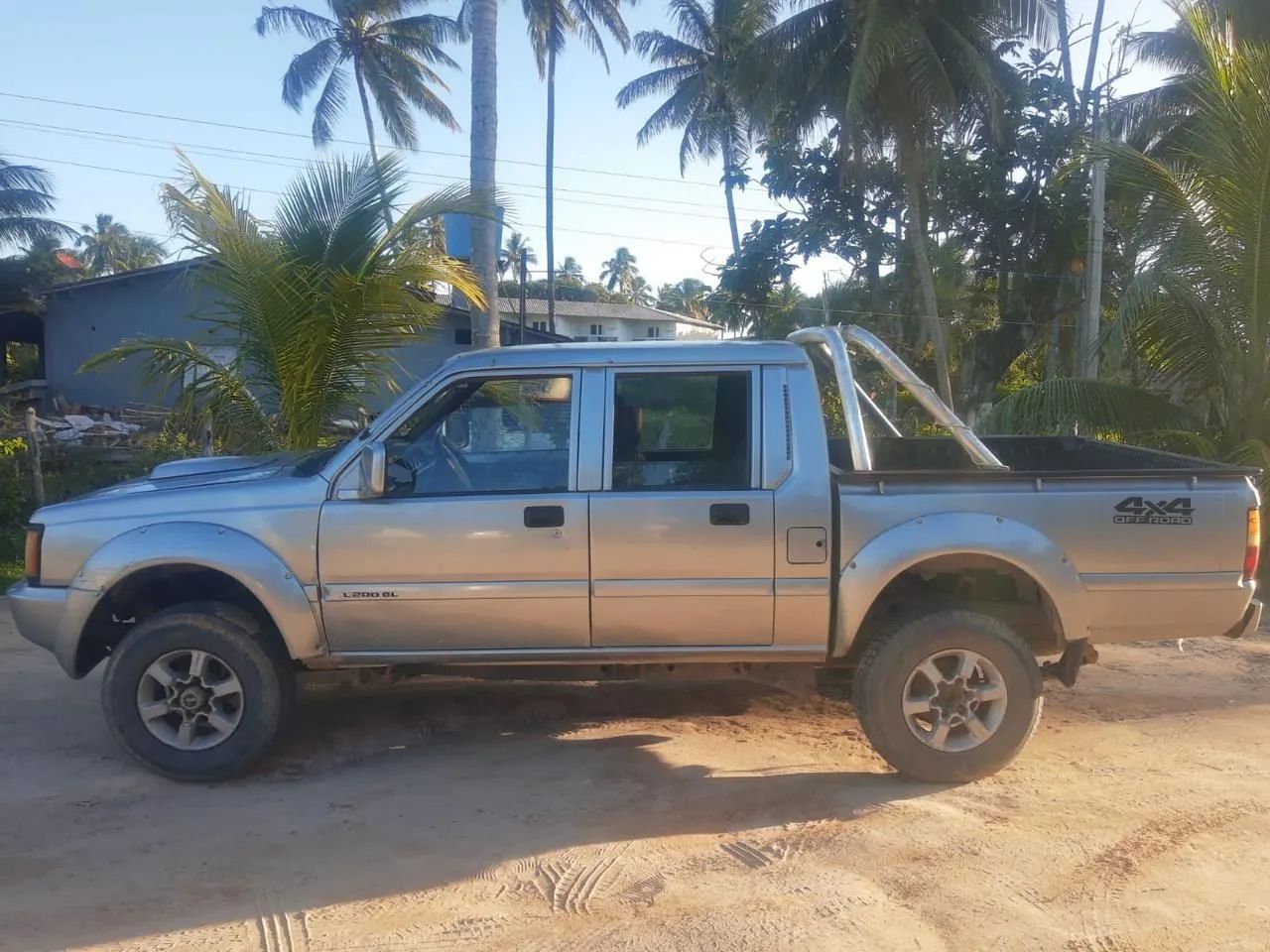 MITSUBISHI L200 a diesel 2012 Usados e Novos