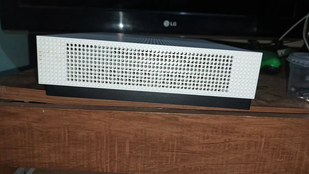 Xbox One S 1TB 4K + 1 Controle Original - Consoles de Vídeo Game - Rio ...