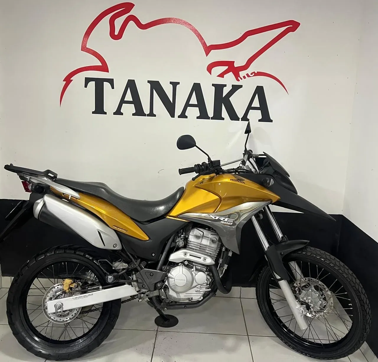Motos HONDA XRE 300/ 300 ABS/ FLEX no Brasil