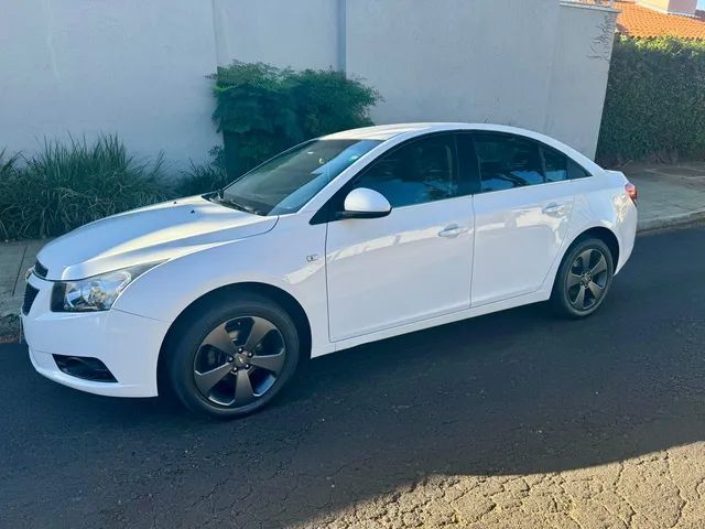 CHEVROLET CRUZE 2013 Usados e Novos em SP
