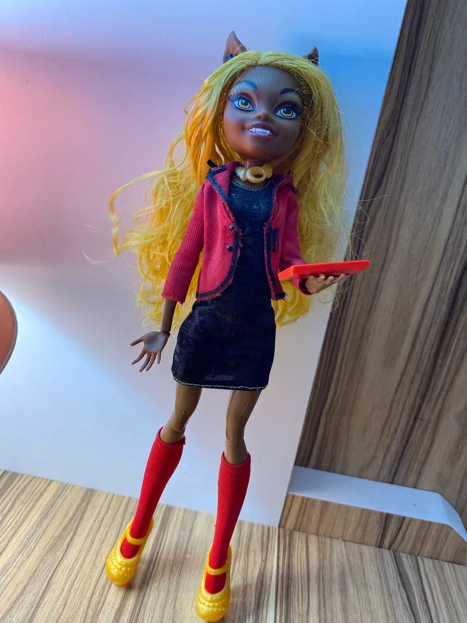 MONSTER HIGH CLAWDIA WOLF- FRIGHT CAMERA ACTION! - Brinquedos e Jogos ...