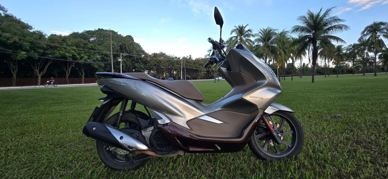 Motos HONDA PCX 2022 no Brasil