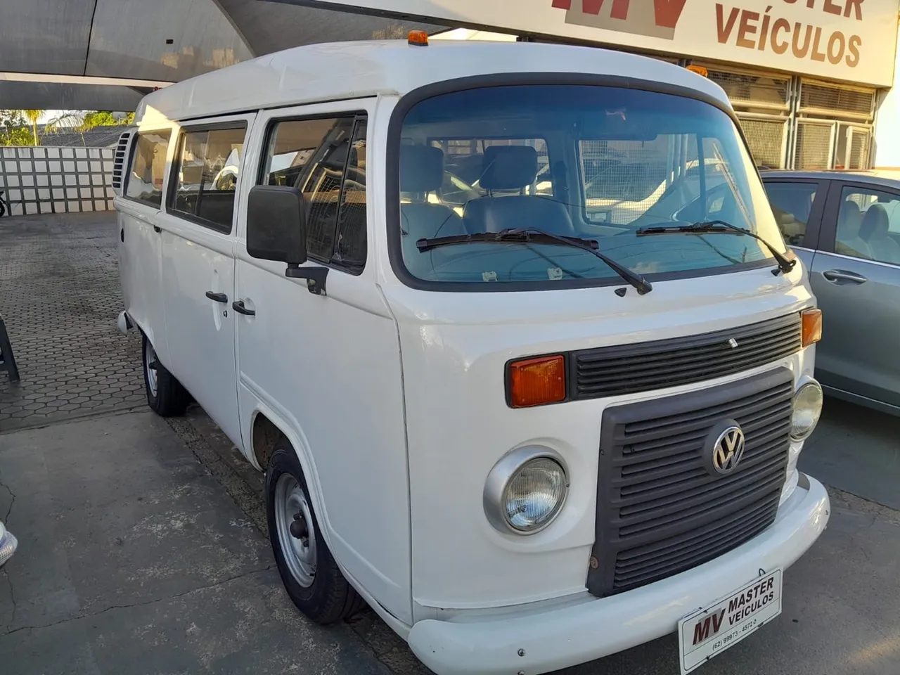 VOLKSWAGEN KOMBI 2013 Usados e Novos