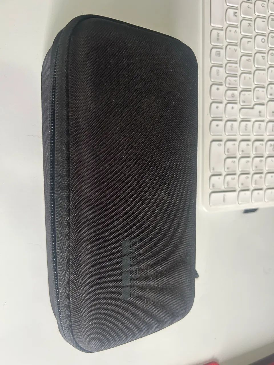 Vendo Go Pro Hero 10 + acessórios - Câmeras e Filmadoras - Centro ...