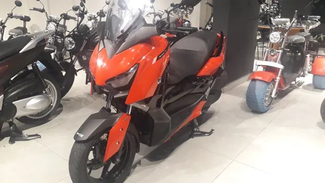 Motos YAMAHA XMAX no Brasil