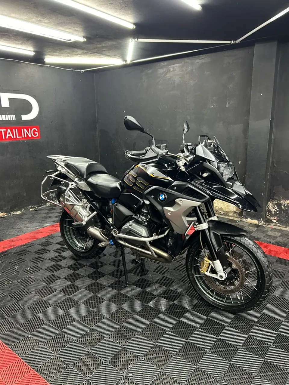 Motos BMW R 2018 no Brasil