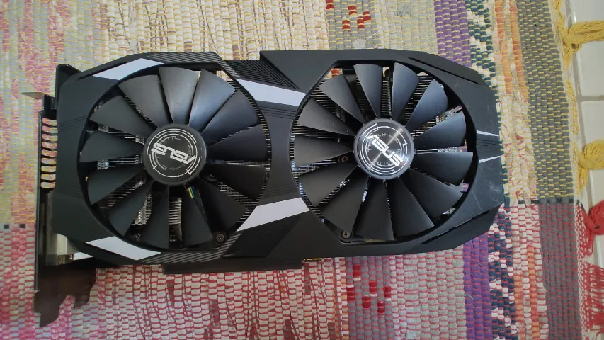 "rx 590 8gb" - Placas de Vídeo no Brasil