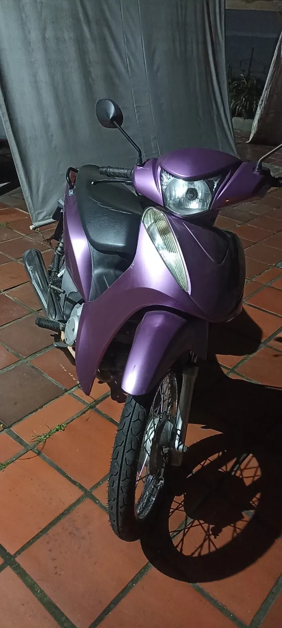 "moto rosa" no Brasil