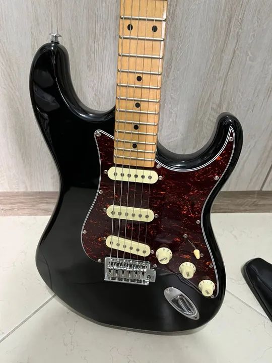 Guitarra Tagima Tw Series Stratocaster 2021 Tw-530 - Instrumentos ...