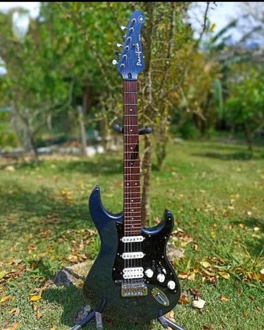 "guitarra midi" no Brasil