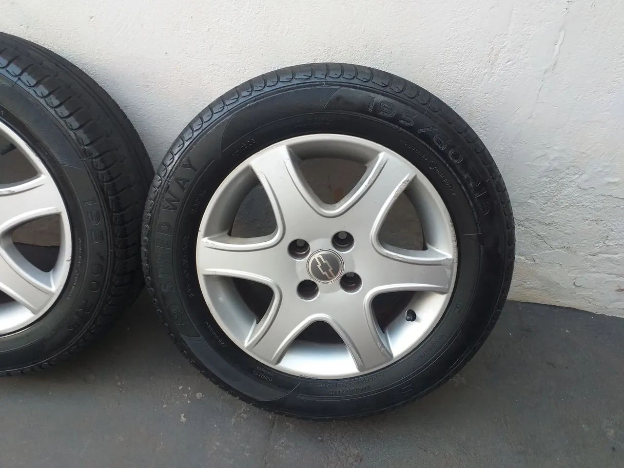 "rodas de astra aro 15" no Brasil