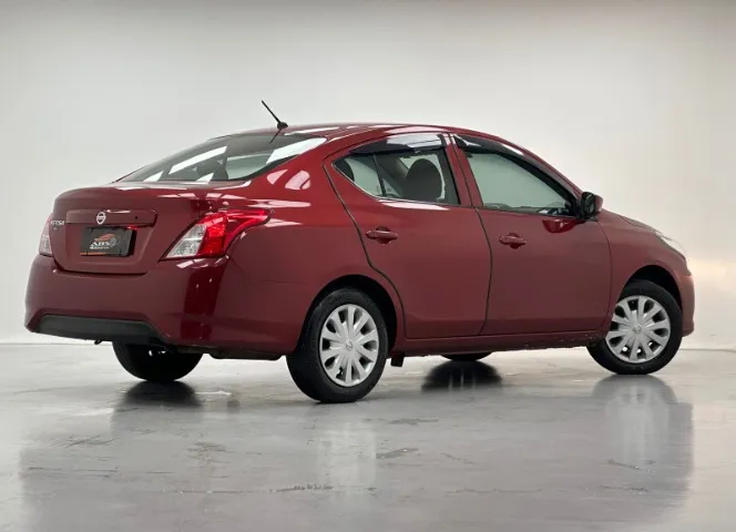 "nissan versa 2016" - Carros Usados e Novos à venda