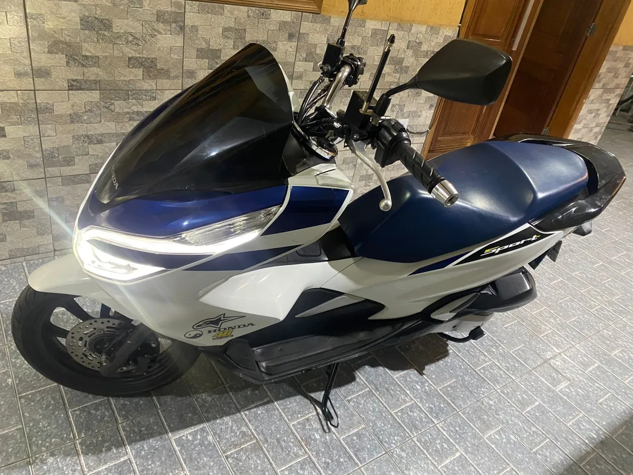 Motos HONDA PCX 2022 no Brasil