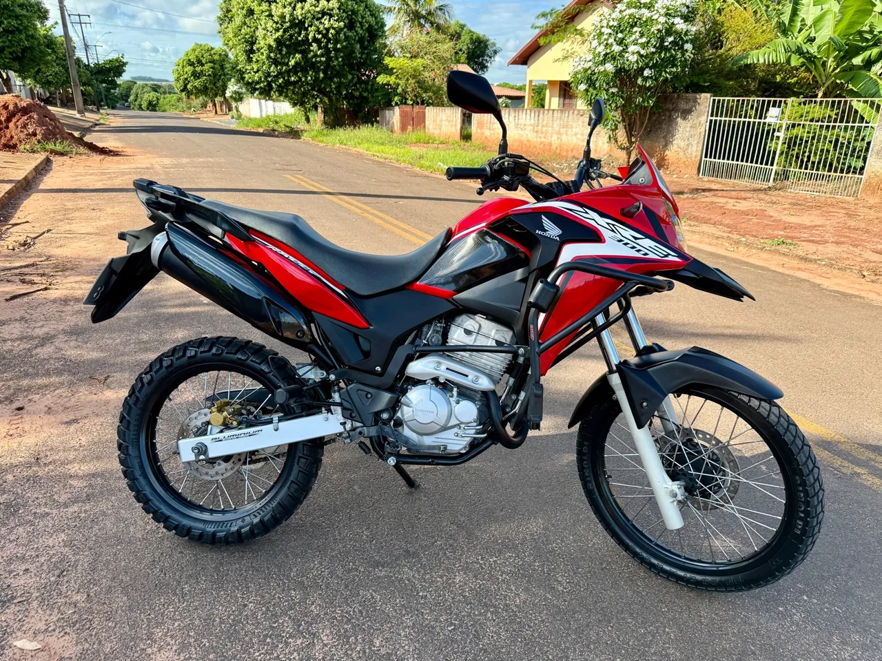 Motos HONDA XRE 2020 no Brasil